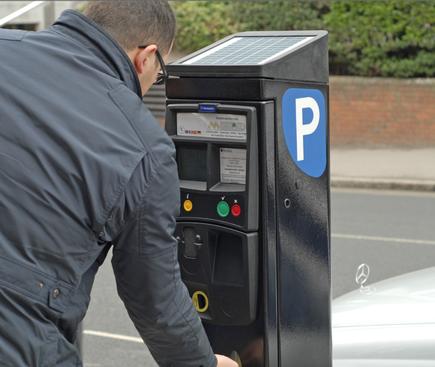 Inverclyde Council opts for Parkeon pay & display systems