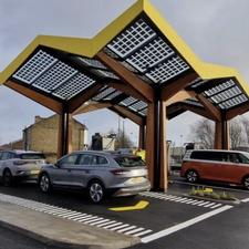 Fastned expands UK network